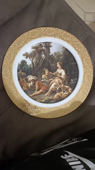 piatto decorato da esposizione
