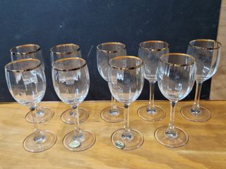 Nove calici in cristallo Aglieri