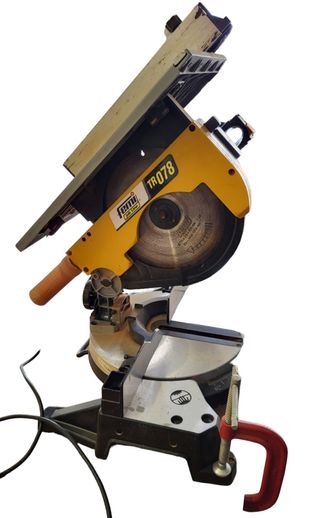 Troncatrice circolare legno. FEMI TR078
