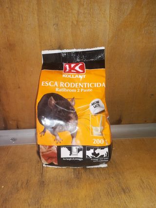 ESCA PER TOPI TOPICIDA RODENTICIDA AROMA LATTE