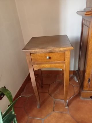 mobiletto in legno