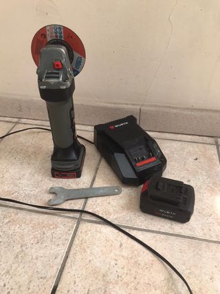 Smerigliatrice angolare a batteria wurth