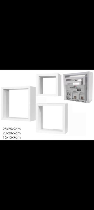 tris di cubi in legno