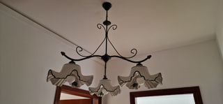 Lampadario simil ferro battuto anticato