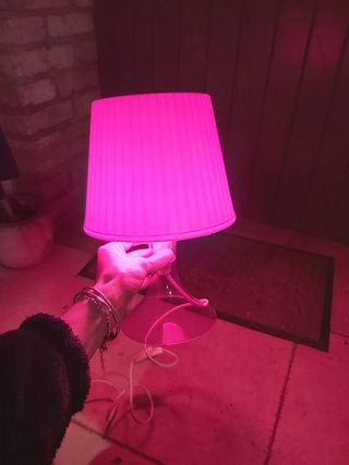 abat jour ,lampada da tavolo rossa