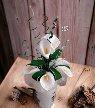 Composizione di calle fatte all’uncinetto 💐🥰