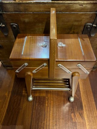 Scatola o cestino da cucito anni '40