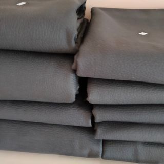 lotto di similpelle grigio scuro