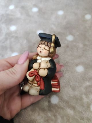 bambolina laurea Thun