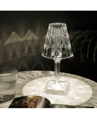 Lampada da tavolo in cristallo di diamante