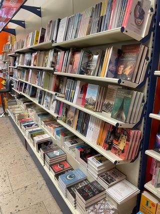 arredamento negozio