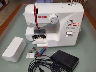 macchina da cucire necchi