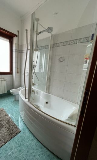 Doccia vasca Jacuzzi modello Aulica compact twin