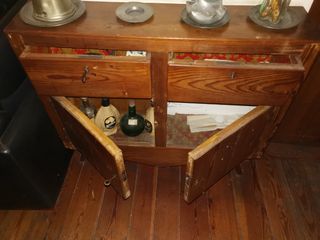 Mobiletto antiquariato