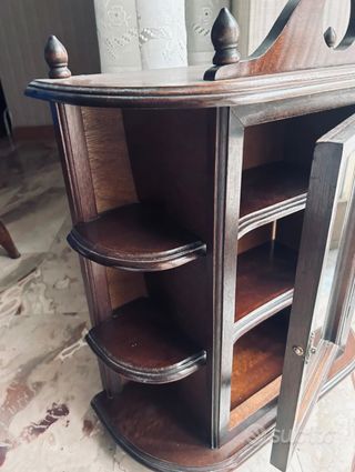 Vetrinetta in legno antica