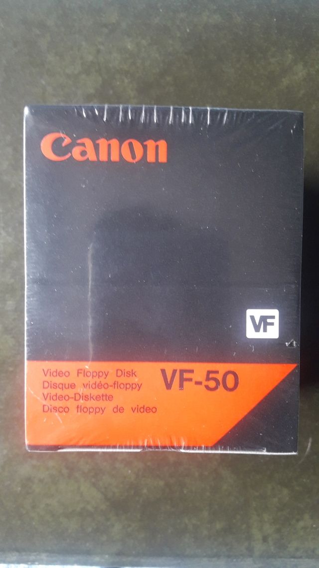Caja Canon VF 50 de segunda mano por 20 EUR en Madrid en WALLAPOP