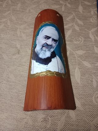 Tegola con immagine Padre Pio