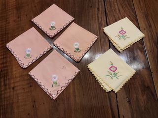 set 6 tovaglioli ricamati a mano rosa e giallo