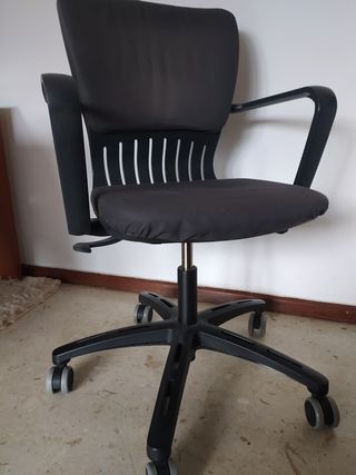 sedia con ruote da ufficio