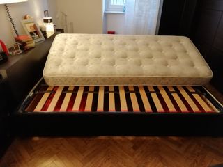 Testiera + Letto + Materasso Matrimoniale