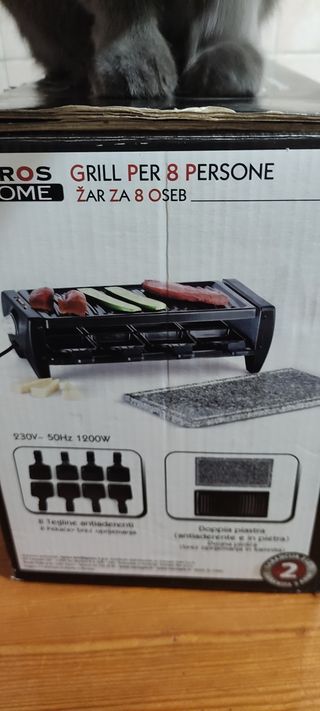 gril doppia piastra antiaderente e pietra lavica