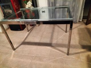 tavolo in vetro