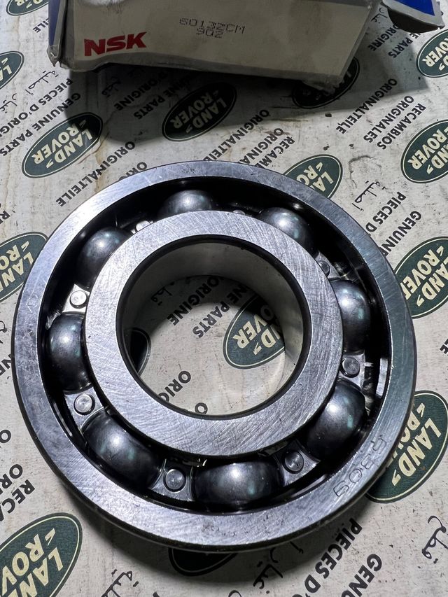 6013ZCM9Q2 Cojinete bolas NSK Land Rover de segunda mano por 100 EUR en ...