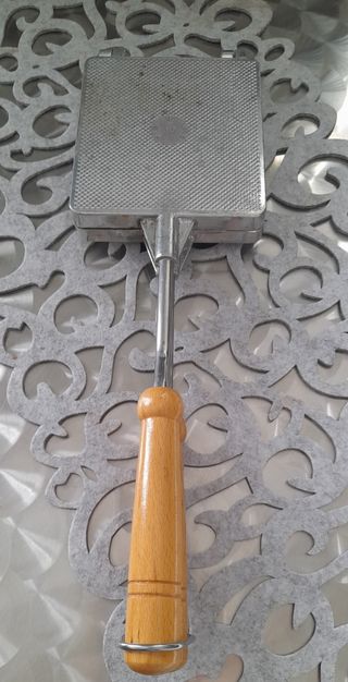 Pinza tostapane da fornello