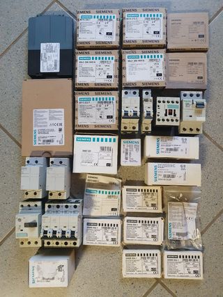 materiale Siemens a stock