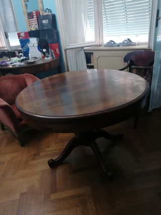 tavolo in abitazione privata in Torino crocetta