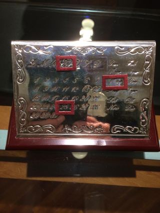 Calendario in argento