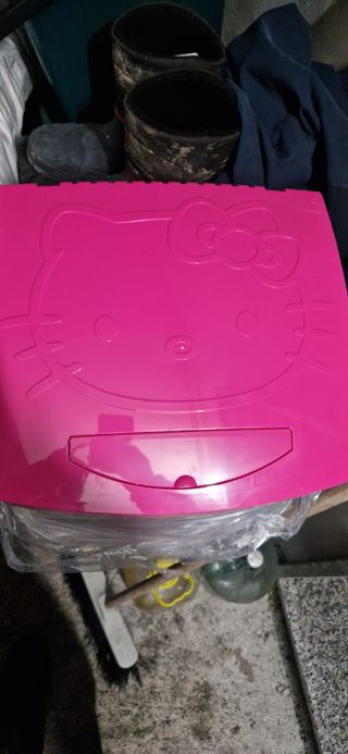 acquario hello Kitty e vari articoli per acquar