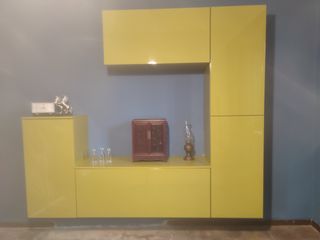 Mobile moderno per sabato