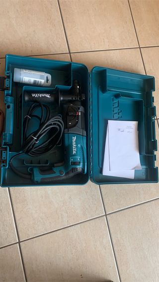 Trapano Tassellatore martelletto MAKITA