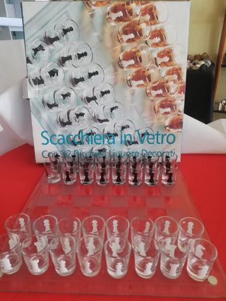 scacchiera bicchierini liquore vintage