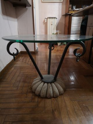 Tavolino vetro e cemento basso