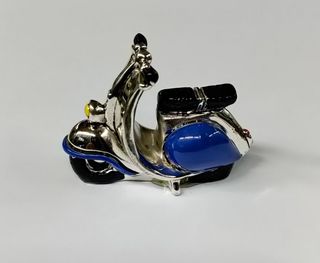 Soprammobile bomboniera Vespa vintage in Argento