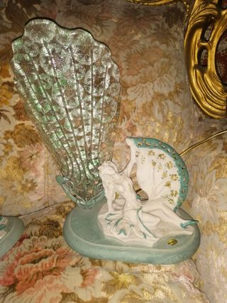 lume con statua in vetro murano