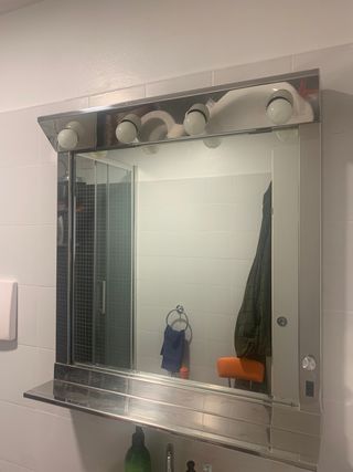 Specchio vintage con luci funzionante