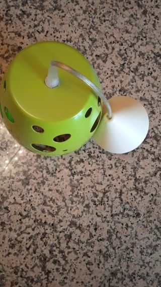 lampadario in metallo. Attacco lampada E27