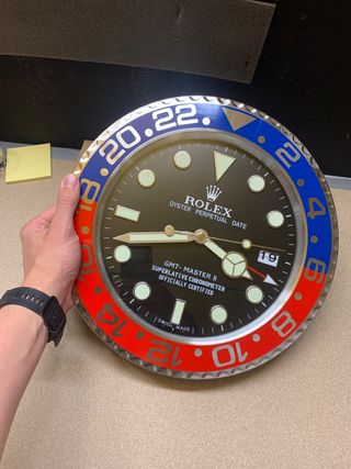 Orologio automatico da parete