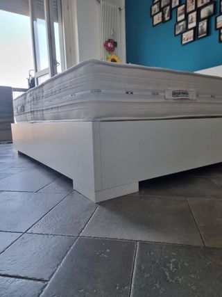 Letto matrimoniale contenitore