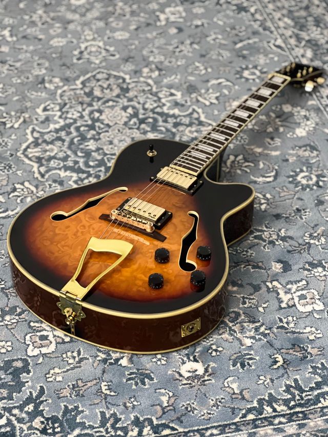 GUITARRA STAGG A300 JAZZ SEMI HOLLOWBODY de segunda mano por 220 EUR en ... GUITARRA STAGG A300 JAZZ SEMI HOLLOWBODY de segunda mano por 220 EUR en ...