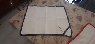 tovagliette con tovagliolo