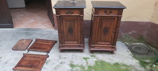 2 comodini con testiera