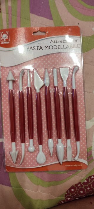 Attrezzi modellanti  x pasta