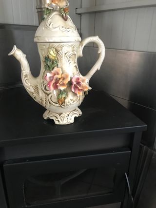 Brocca in porcellana