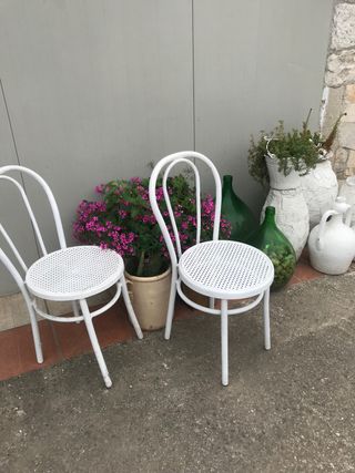 Sedie in ferro antiche