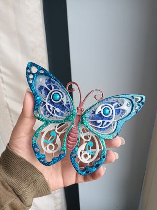 farfalla in resina