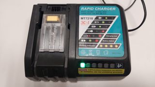 Caricabatteria Makita compatibile 18V- 14.4V
